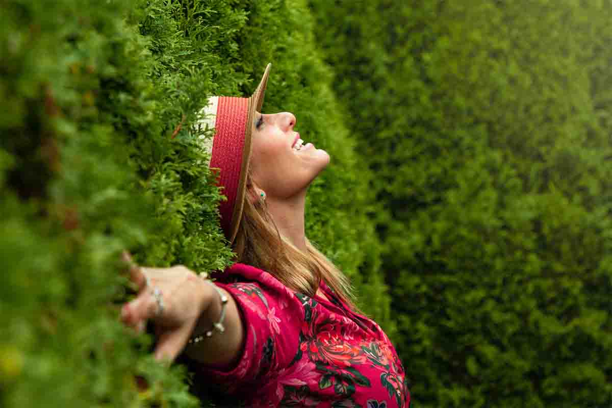 10 Ways To Overcome The Feeling Of Being Overwhelmed With Happiness ... 10 Ways To Overcome The Feeling Of Being Overwhelmed With Happiness ...